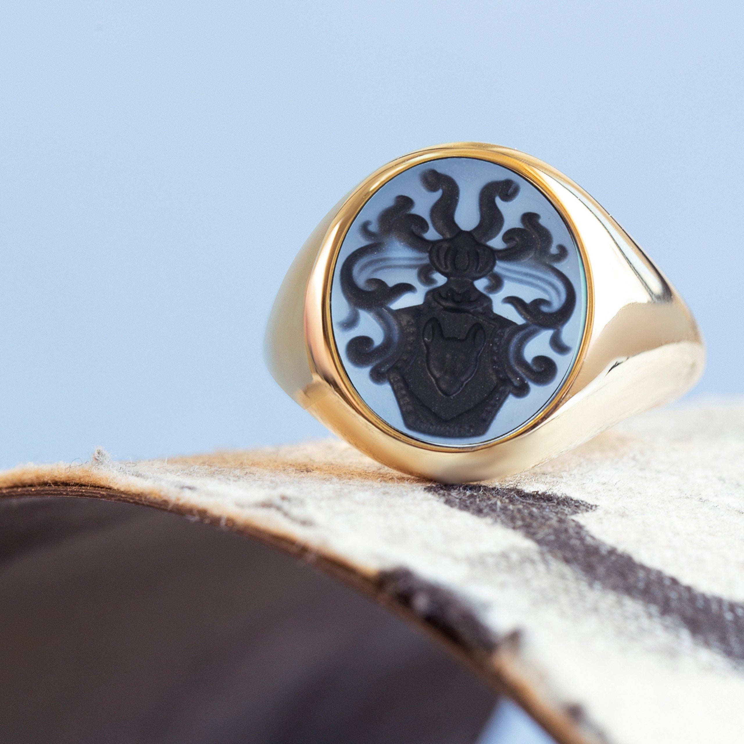Blue & Black Agate Coat Of Arms Signet Ring For Men- Danelian Jewelry