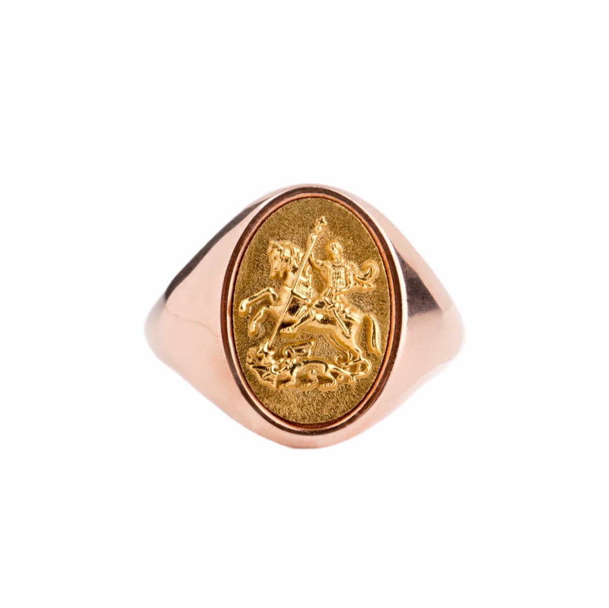 Sovereign Gold Signet Ring Design For Men/Women | Danelian Jewelry